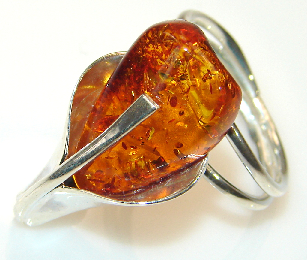Delightful Natural Amber Sterling Silver Ring S. 7 | Gigatags