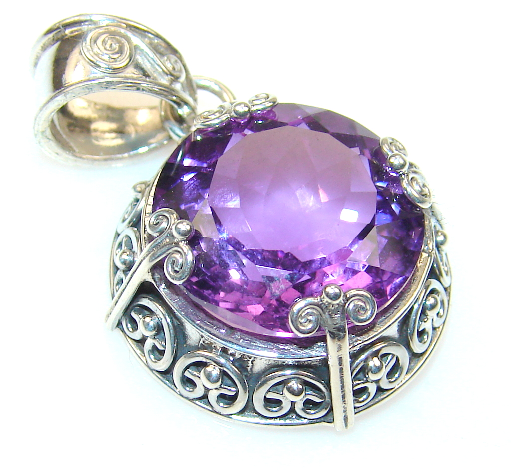 Lucky Alexandrite Quartz Sterling Silver Pendant | Oolium
