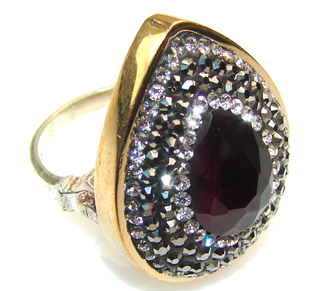 Halo Of Beaty!! Deep Red Ruby Sterling Silver Ring S. 8 1/2 | Oolium